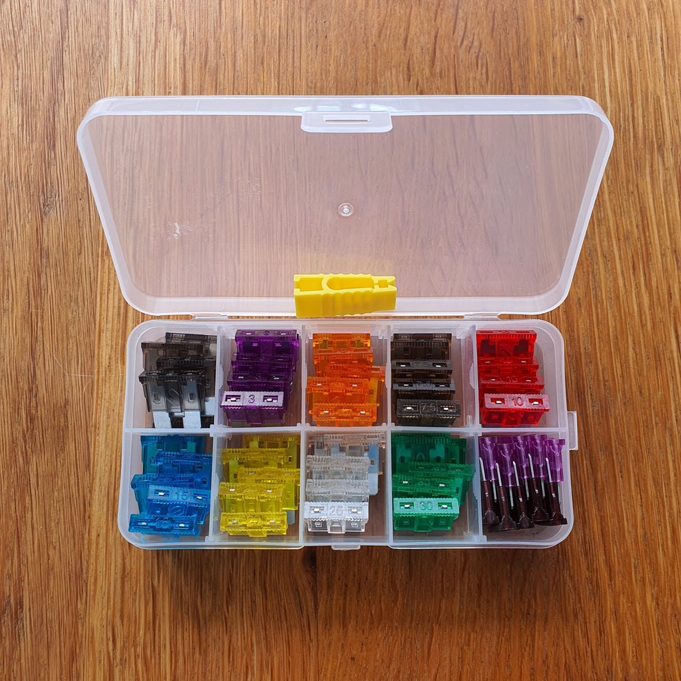 Pack of Standard Blade Fuses with Extractor Tool – Kickstart Kamper